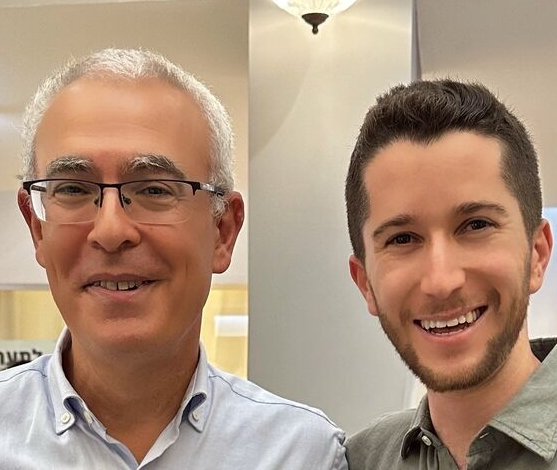 המרגל 1: עו"ד אסף שמואלביץ' (31) הוא המרגל ג'יימס בונד שחדר לחדרים ...